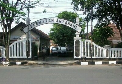 Asal Mula Daerah Antapani, Ternyata Berasal dari Nama Tanaman Obat Panas Dalam - Girimu