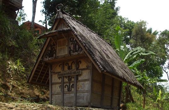 Sejarah dan Filosofi Leuit, Tempat Menyimpan Padi Khas Sunda dan Baduy ...
